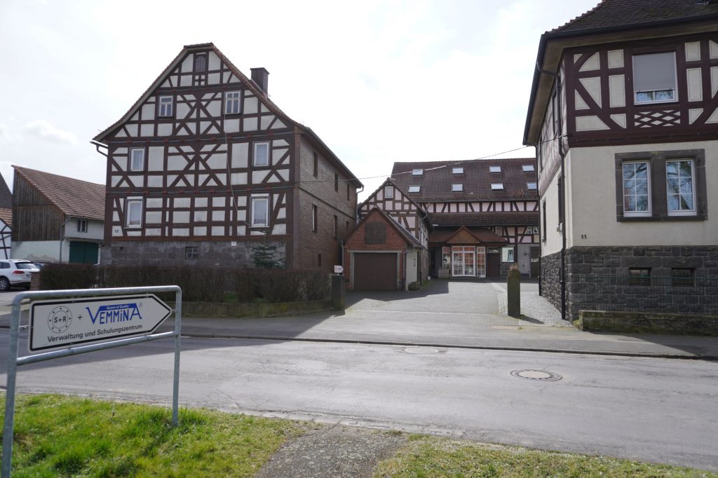 Home - S+R Unternehmensgruppe